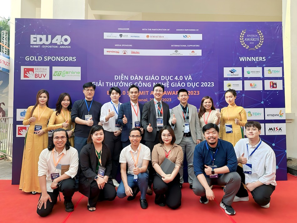 Betia English - Betia English nhận giải thưởng danh giá EduTech Award 2023